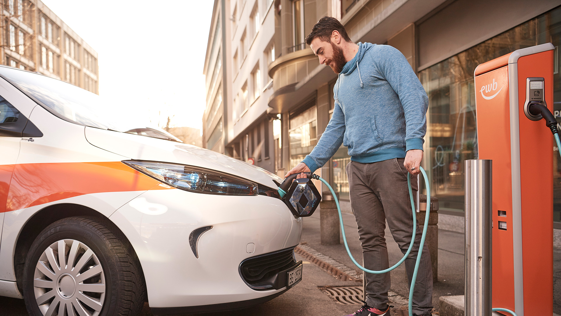 Elektroautos schnell und sicher laden