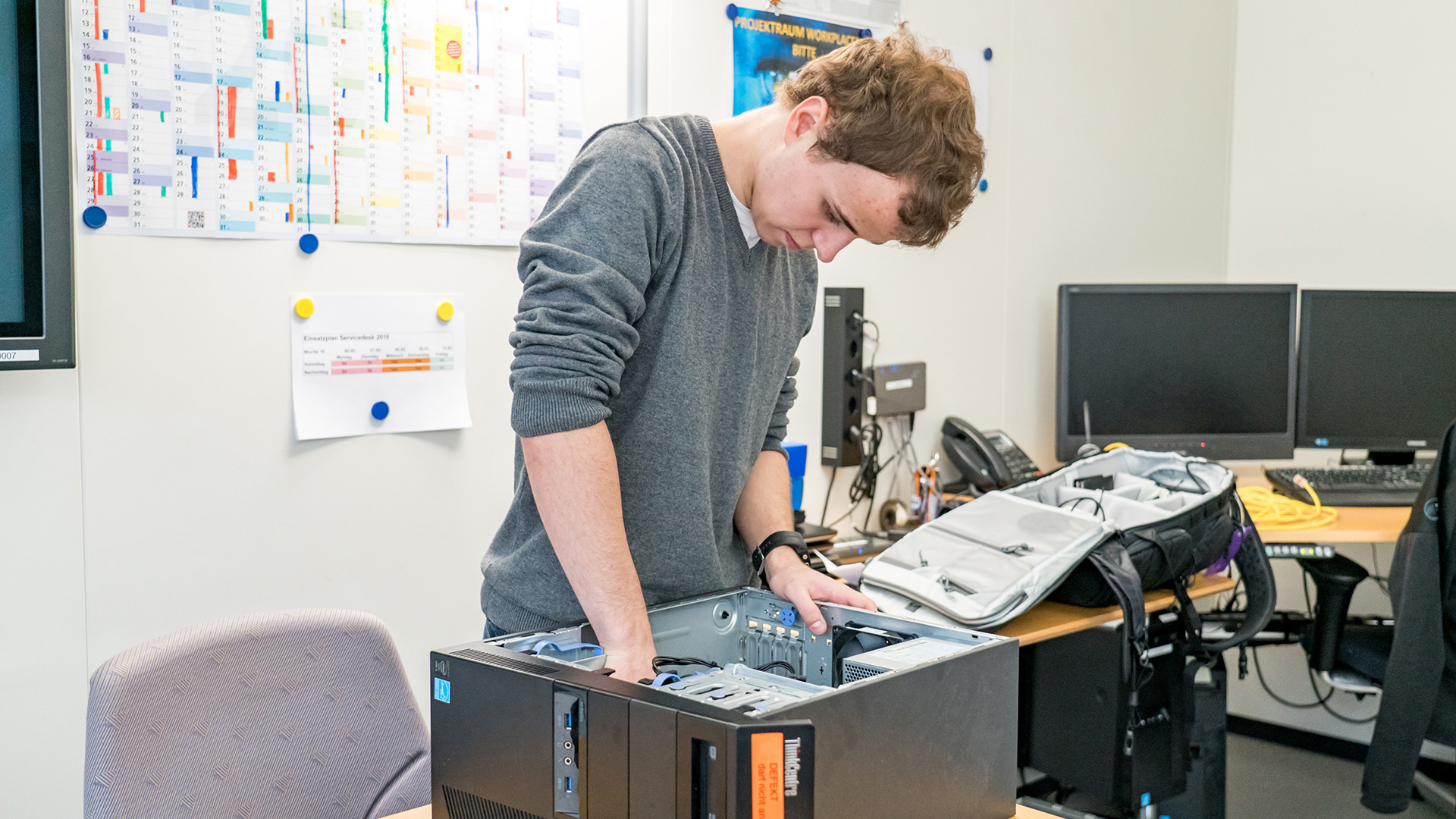 Lehrstelle ICT-Fachmann/Fachfrau